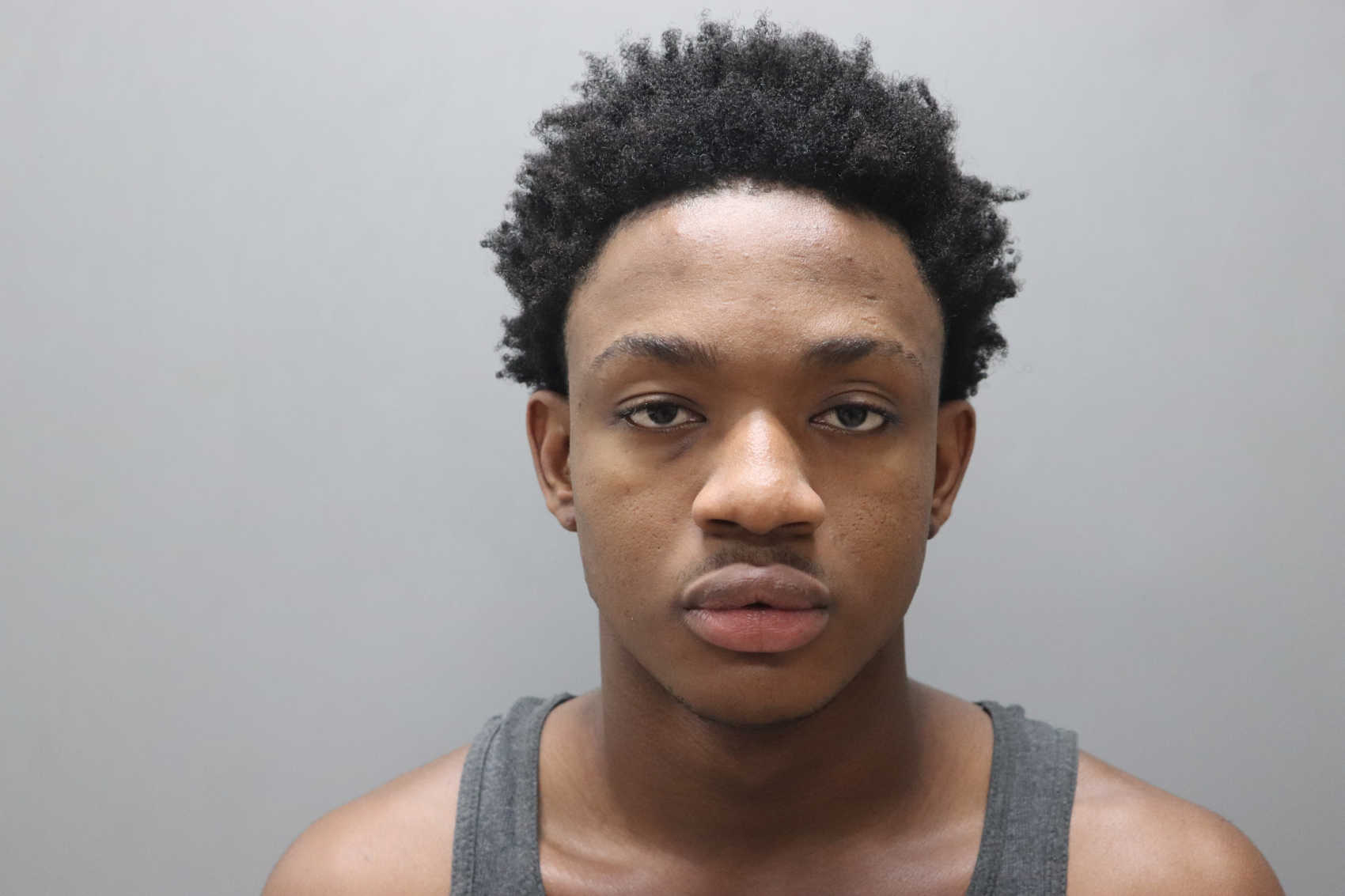 Man Caught on Camera Burglarizing Home, Kicking Down Doors and Pointing ...