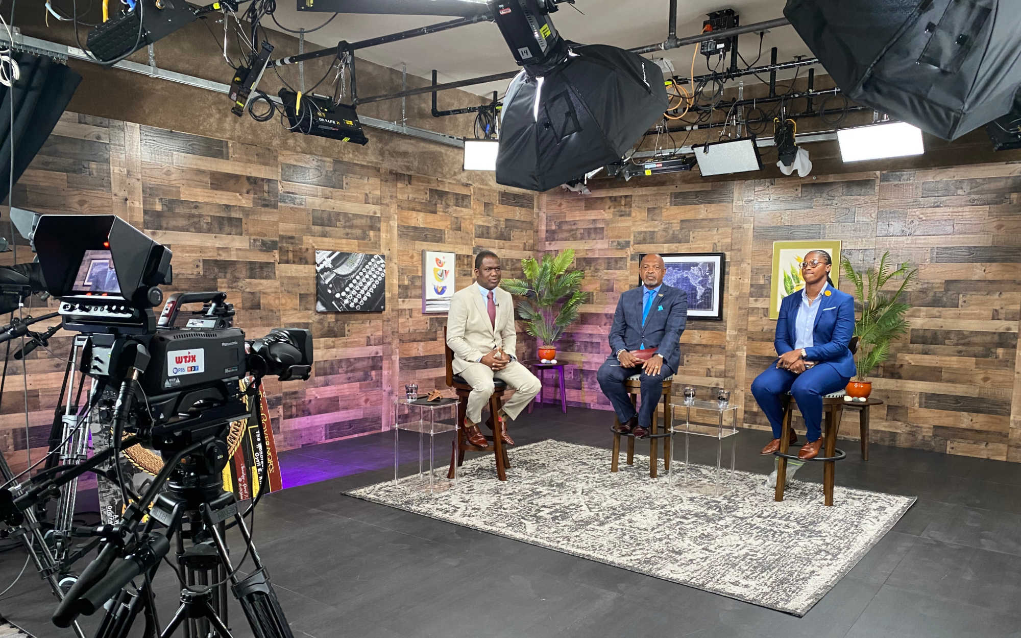 Watch: Roach, Sarauw Trade Blows During Lt. Governor Debate