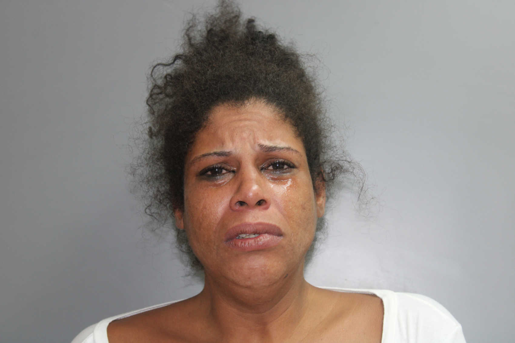 Woman Beats Boyfriend With Broomstick After He Stopped Her From Selling ...