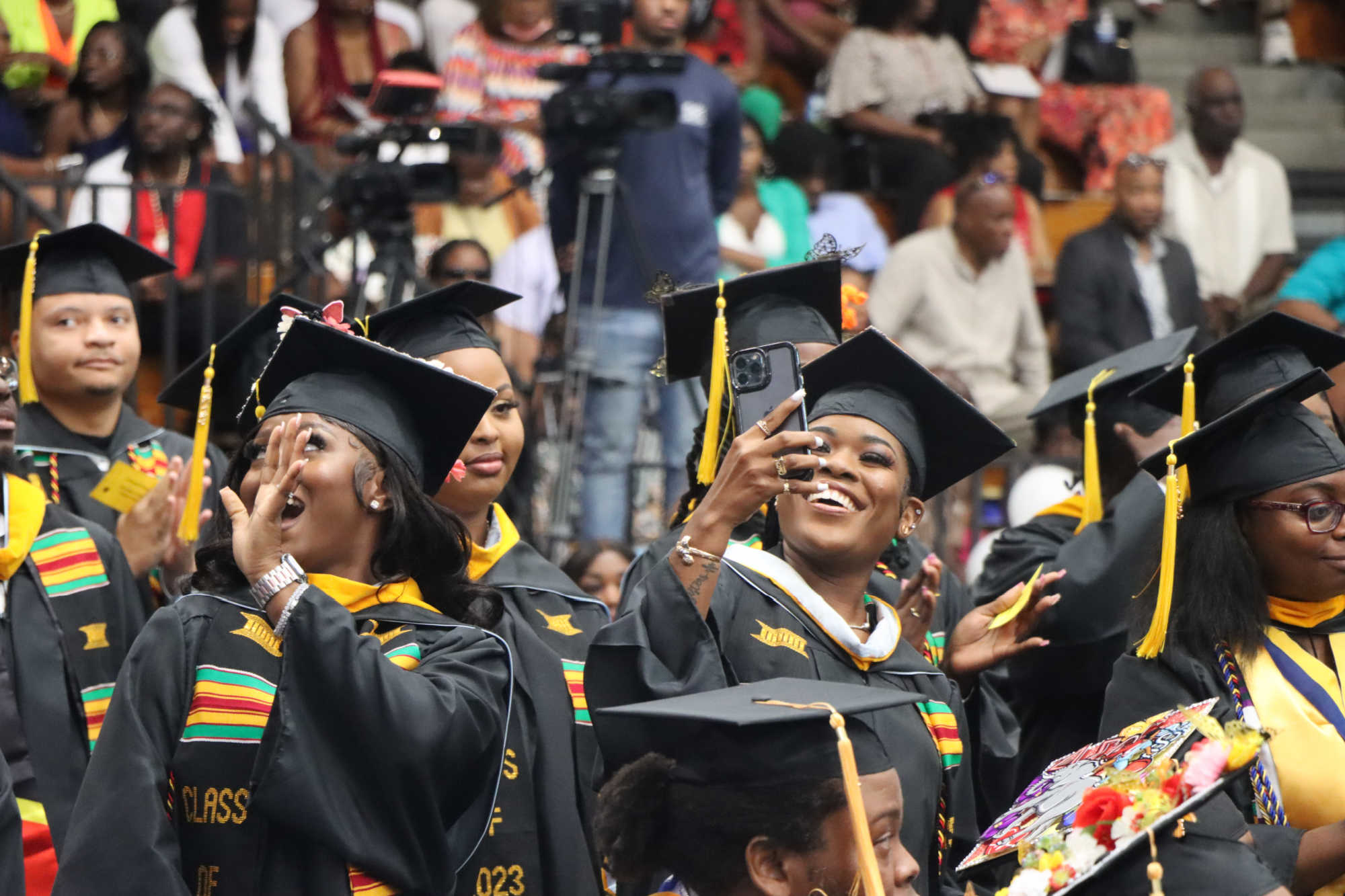 'Unstoppable' UVI Graduates on St. Thomas Celebrate 'End Zone ...
