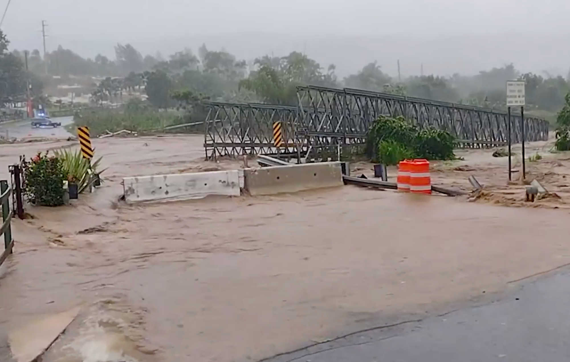 Fiona Lashes Puerto Rico With Strong Winds, Overwhelms Island With ...